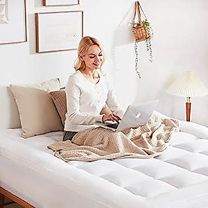 SINWEEK Dual Layer 4 Inch Memory Foam Mattress Topper, Queen Size, 2 Inch Gel Memory Foam Plus 2 Inch Extra Thick Pillowtop Cover, Pressure Relieve Soft Mattress Pad