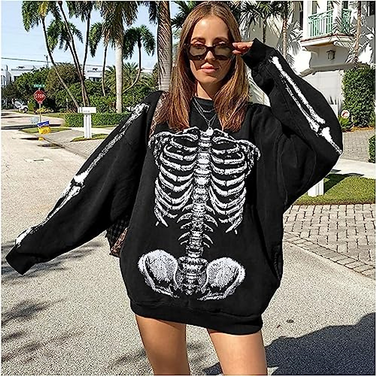 VILOVE Women Gothic Skeleton Sweatshirt Punk Oversized Skull Graphic Sweater Y2K Halloween Long Sleeve Hoodies Pullover Black