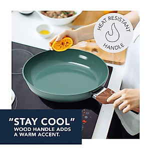 Phantom Chef Frying Pan Set | 100% Aluminum Nonstick Frying Pan Set With Nontoxic Ceramic Coating | Soft Touch Stay Cool Handle | PTFE PFOA Lead and Cadmium Free | 8 Inch and 11 Inch Fry Pan | Green