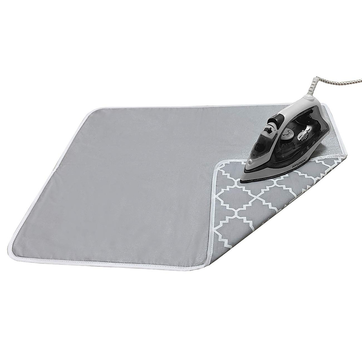 Neccom Ironing Mat with Silicone Pad Heat Resistant Ironing Blanket, Thick Portable Travel Ironing Pad for Table Top, Washer and Dryer, Cotton Ironing Padding Pack in Drawstring Bag 28"x21.6"