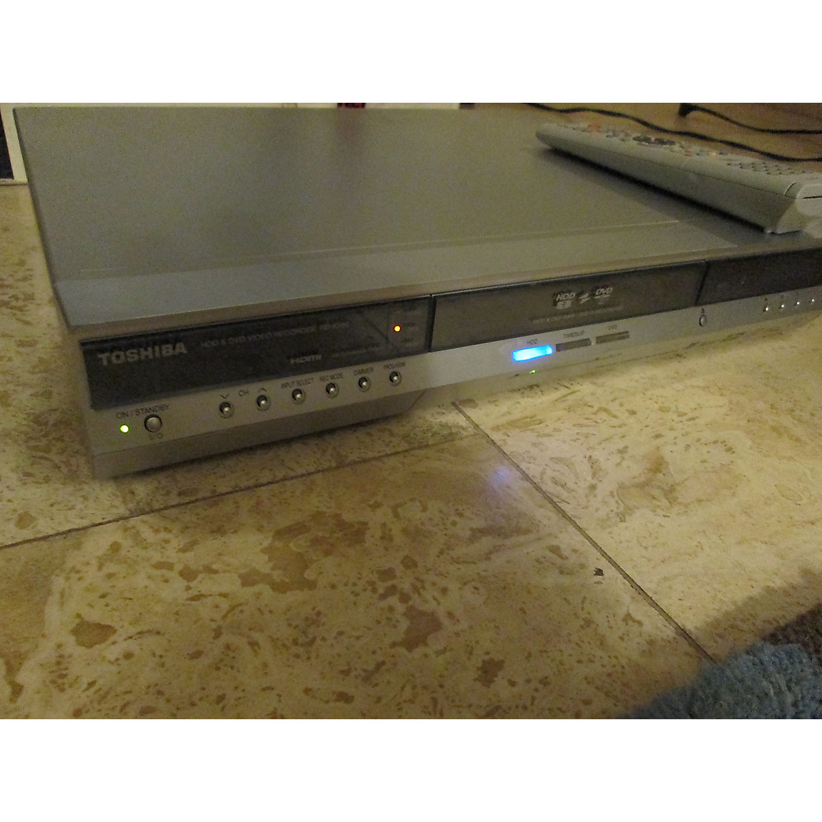 Toshiba RD-KX50 DVD-R/RAM Recorder with 80GB Hard Drive