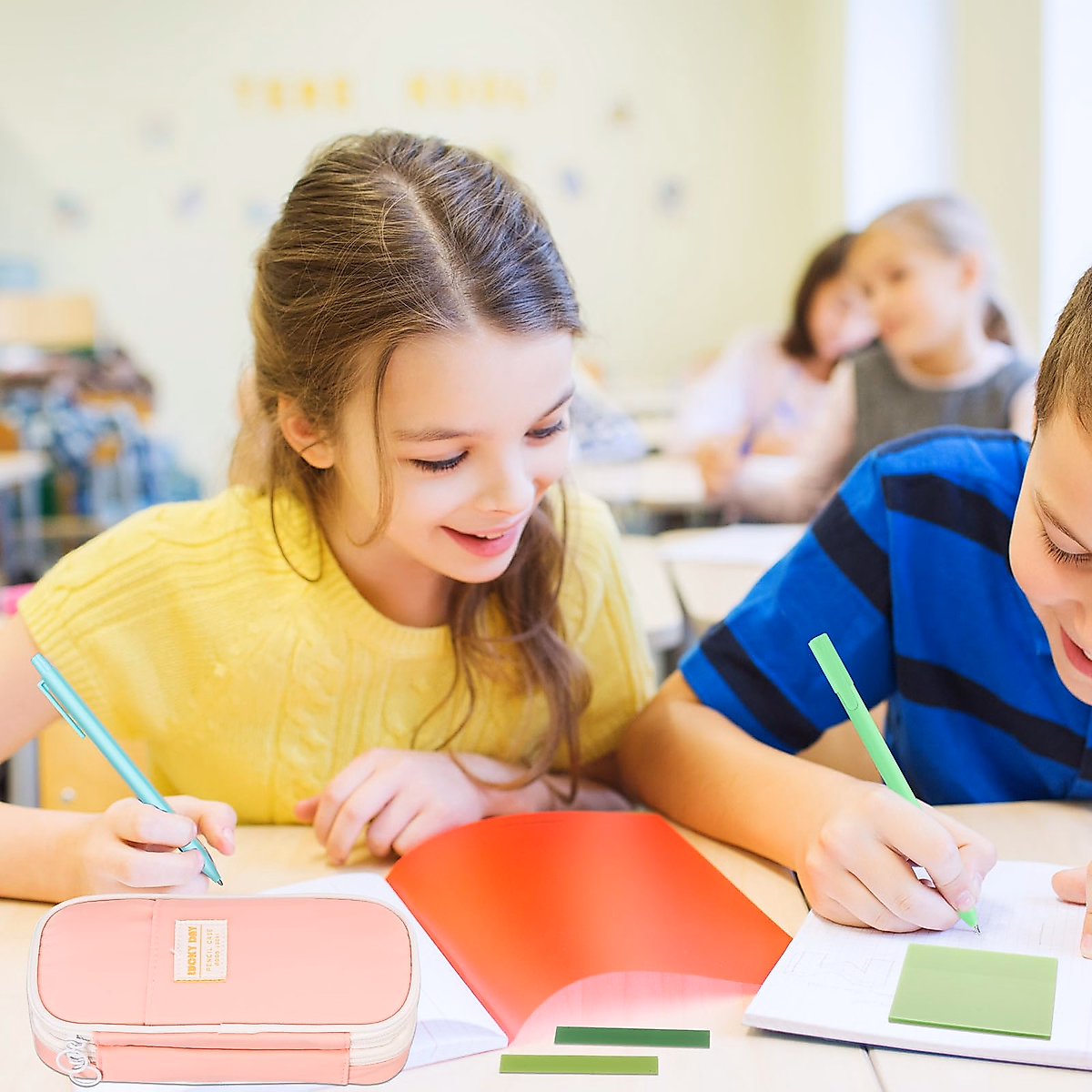 Lincia 30 Pcs Aesthetic School Supplies 6 Cute Mechanical Pencil 5 Colored Ballpoint Pen 5 Quick Dry Pen 6 Pastel Highlighter 6 Transparent Sticky Note Sticky Index Tab Pencil Case for Office(Pink)