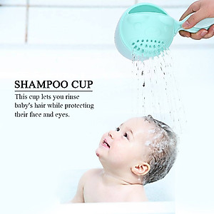 GLOGLOW (Pack of 2) Shampoo Rinse Cup Waterfall Shampoo Rinser for Kids, Multifunction Cute Washing Baby Hair Rinse Cup Safe Cartoon Shower Shampoo Bathing Flusher Protection Tool (Green)
