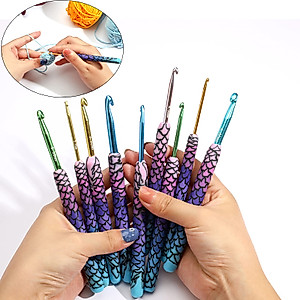 LOOEN 9pcs Magic Mermaid Crochet Hook Solft Warm Crochet Hook Kit Complete 2.0-6.0mm Aluminum Knitting Hook for Crochet Yarn Craft (Patent Pending) (Mermaid)