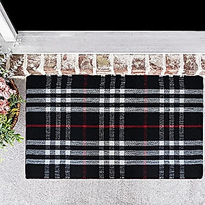 CHARDIN HOME Black & White Plaid Farmhouse Throw Rug | 21x34 Recycled Cotton Area Rug Perfect for Bathroom Kitchen Doormat entryway and More | Machine Washable, Reversible