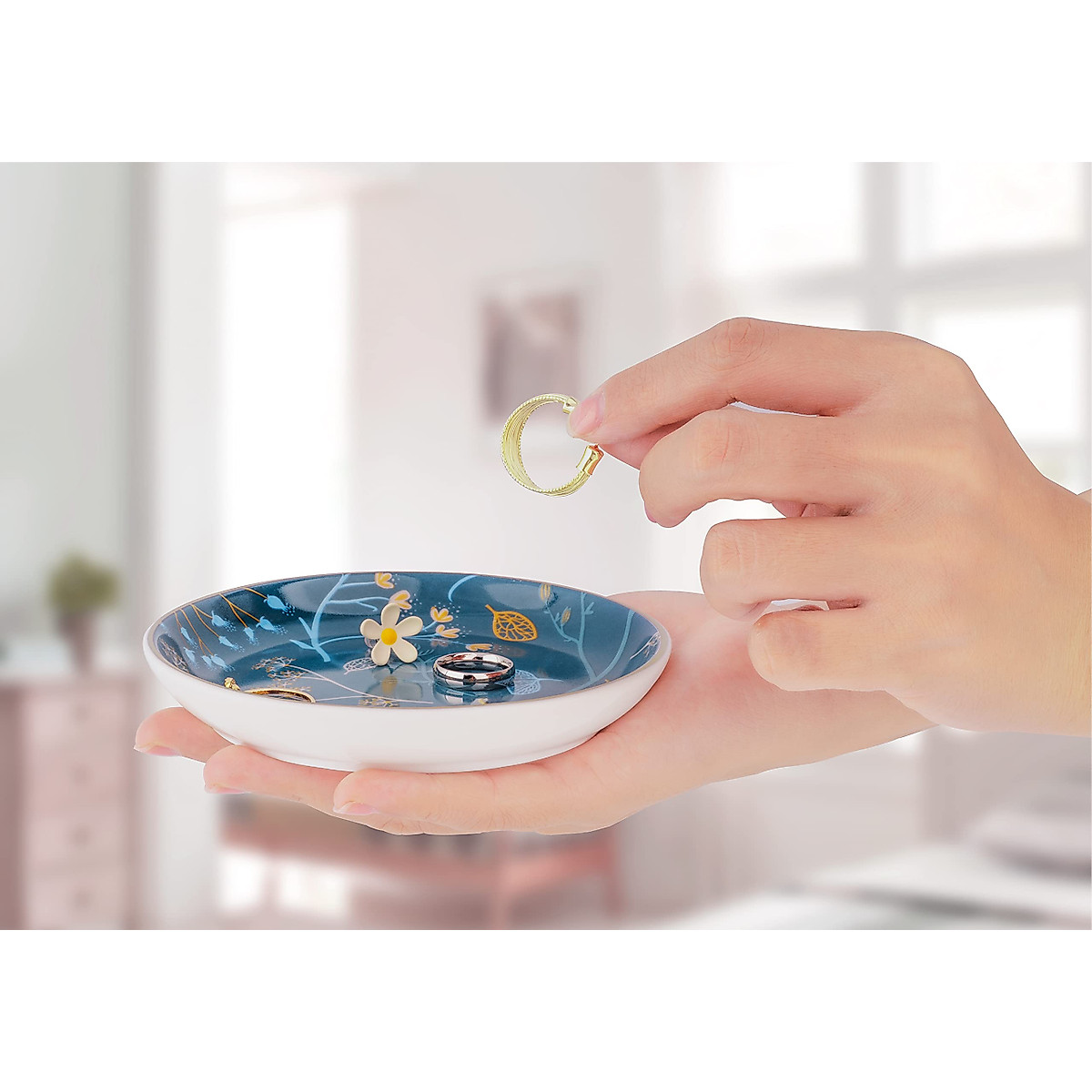 Goporcelain Jewelry Ring Dish Tray Boho Ceramic Decorative Trinket Dish Organizer for Rings Earrings Necklaces Bracelet Watch Keys Plate Small Round Ring Holder Gift for Women Engagement