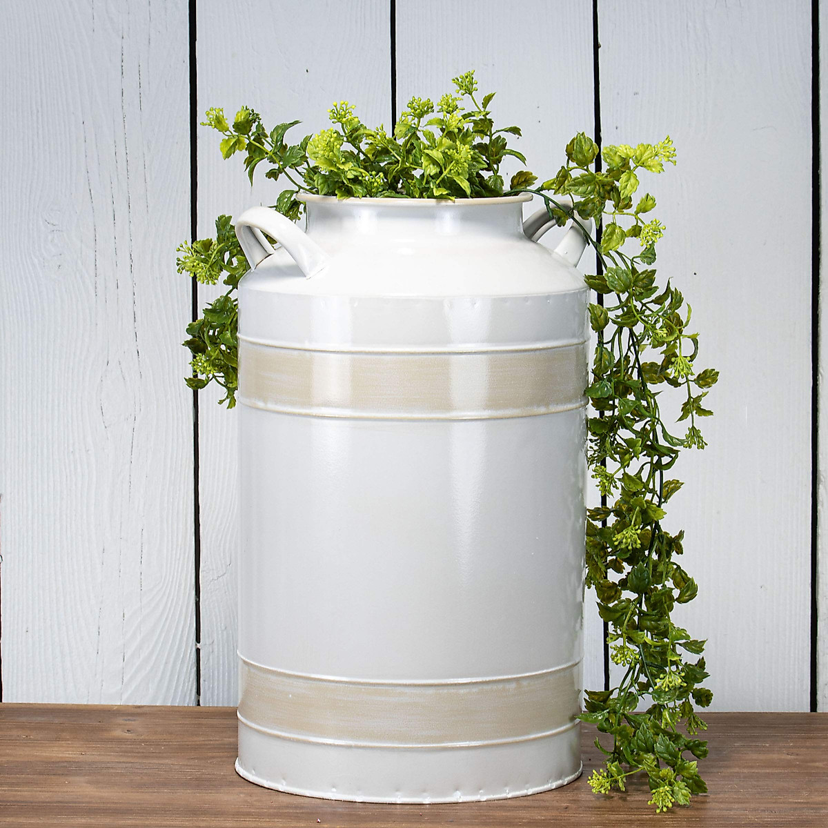 Foreside Home and Garden Antique White Large Metal Milk Jug Decorative Vase