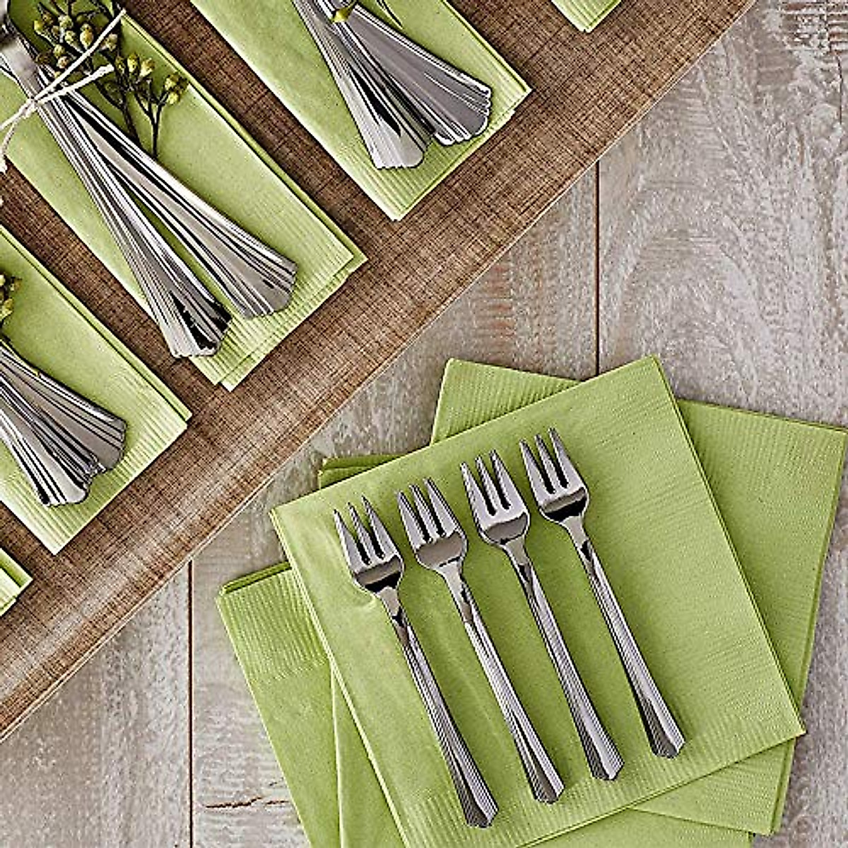 200 Mini Plastic Tasting Forks for Appetizer - 4.2” Inches Reflection Stainless Steel Finished Silver Perfect Desserts Cocktail Cake Fruit Wedding Party Petite Premium Three Prong Disposable Fork