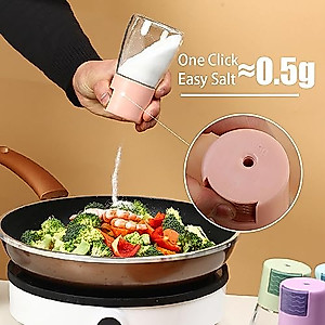 Salt And Pepper Shakers Precise Quantitative Push Type, Spices Precise Quantitative Each Press 0.5g, Suitable for Home Kitchen, Picnic, Camping (Green+Beige)