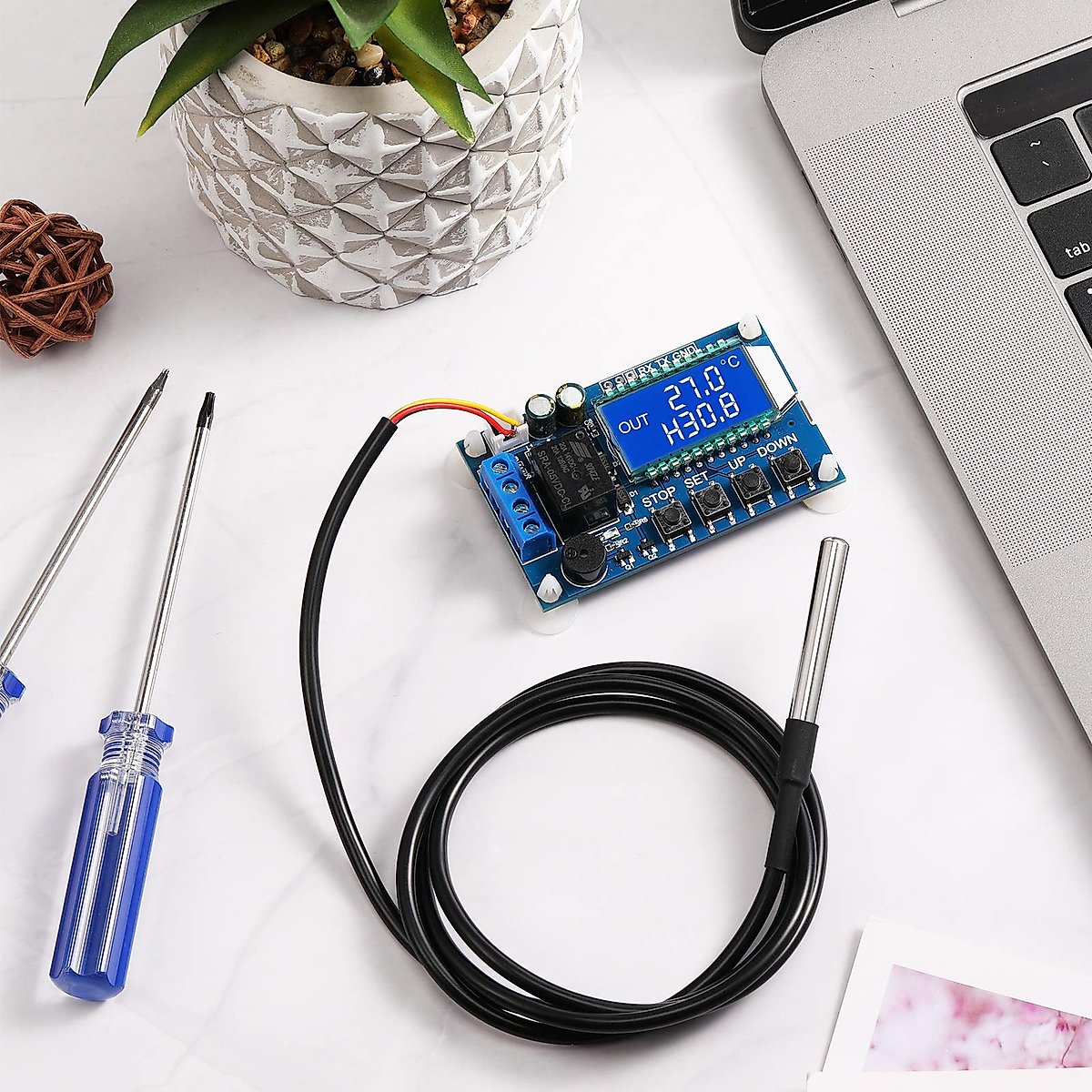Weewooday DS18B20 1 m/ 3.2 Ft Digital Temperature Thermal Cable Waterproof Probe Sensor -55°C to +125°C, Compatible with Arduino/Raspberry Pi(15 Pieces)