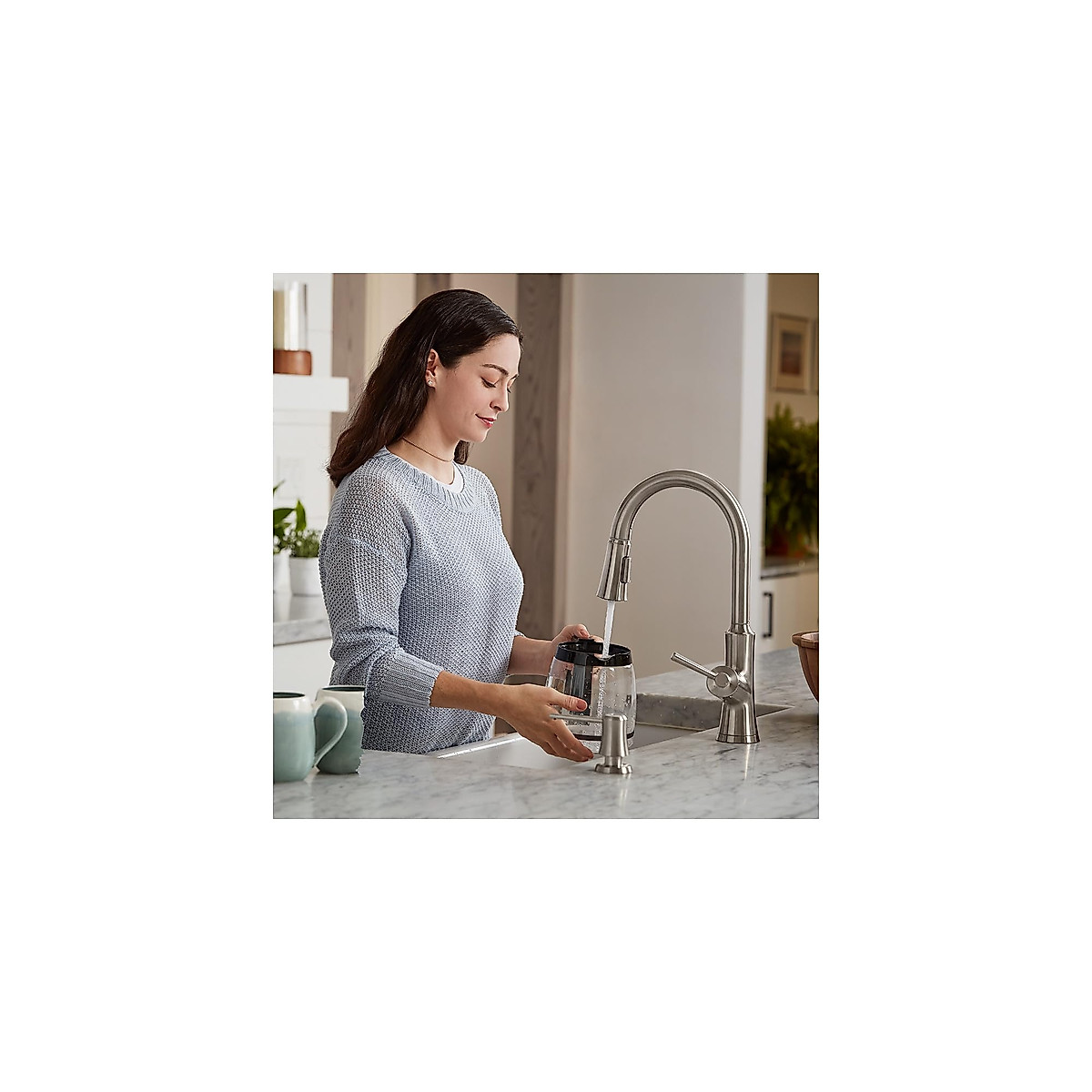 hansgrohe3-inch Bath and Kitchen Sink Soap Dispenser Transitional in Stainless Steel Optic, 04796800