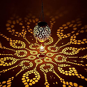 Hot Air Balloon Hanging Solar Lantern Lights with Shepherd Hook,Christmas Outdoor Decorative Metal Waterproof LED Candle Solar Pathway Lights for Garden Patio Pathway Yard Porch Decor