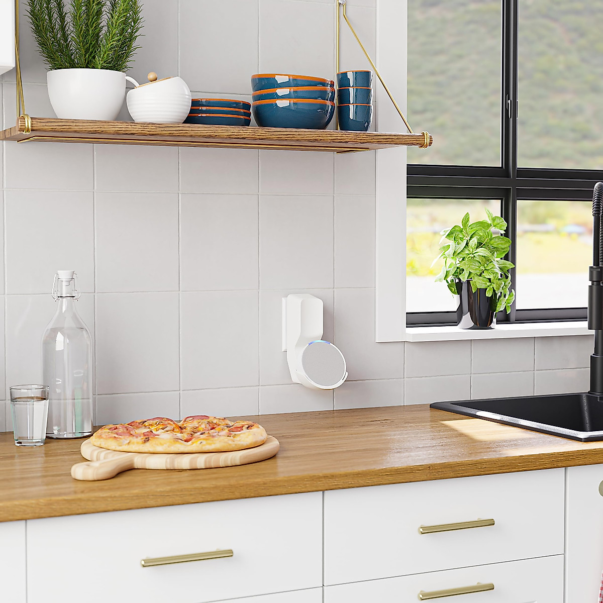 Made For Amazon Outlet Hanger, for Echo Pop