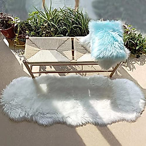Bonshill Faux Fur Rug,Washable Fluffy Rug,White Throw Rugs for Living Room,2x6Runner Rug,Shag Nursery/Kids Rug,Furry Carpet for Bedroom Decor,Sheepskin Fur Rugs for Bedroom Aesthetic(with Laundry Bag)