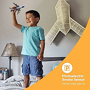 FIRST ALERT Hardwired Wireless Smoke Alarm with Photoelectric Sensor and Battery Backup, SA521CN-3ST , White