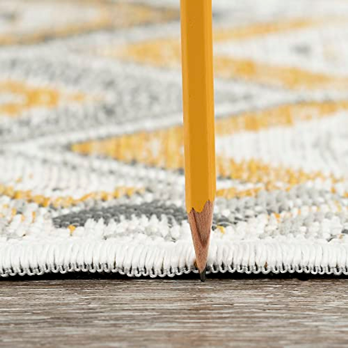 Double Sided, Water Resistant Indoor Outdoor Rug 8x10 | Outdoor Rugs for Patio, Deck, Porch, Entryway | Fade Resistant Outside Area Rug | 7'11'' x 10'3'' Cream | Floral, Tropical or Geometric