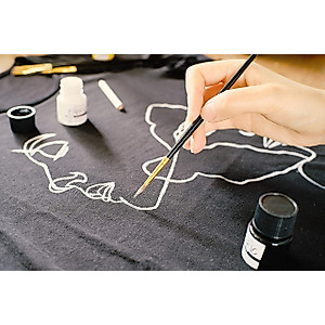 Mont Marte Permanent Fabric Paint Set 8 x 20ml Vivid Colours for Textile, Fabric, T-Shirt, Canvas, Wood, Ceramic, Glass