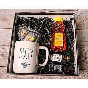 MagicWater Supply Crinkle Cut Paper Shred Filler (1 LB) for Gift Wrapping & Basket Filling - Black & Gold