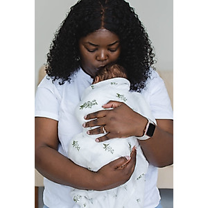 Leyl&Ari Muslin Swaddle Blanket | Floral Baby Wrap | Gender Neutral Newborn Essentials (Blue Bells)