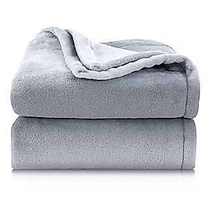 MOONQUEEN Fleece Throw Blanket for Lightweight - Ultra Soft Velvety Texture Plush Fuzzy Cozy Blankets and Throws for Sofa and Living Room (Silver Gray, 50x60 in)