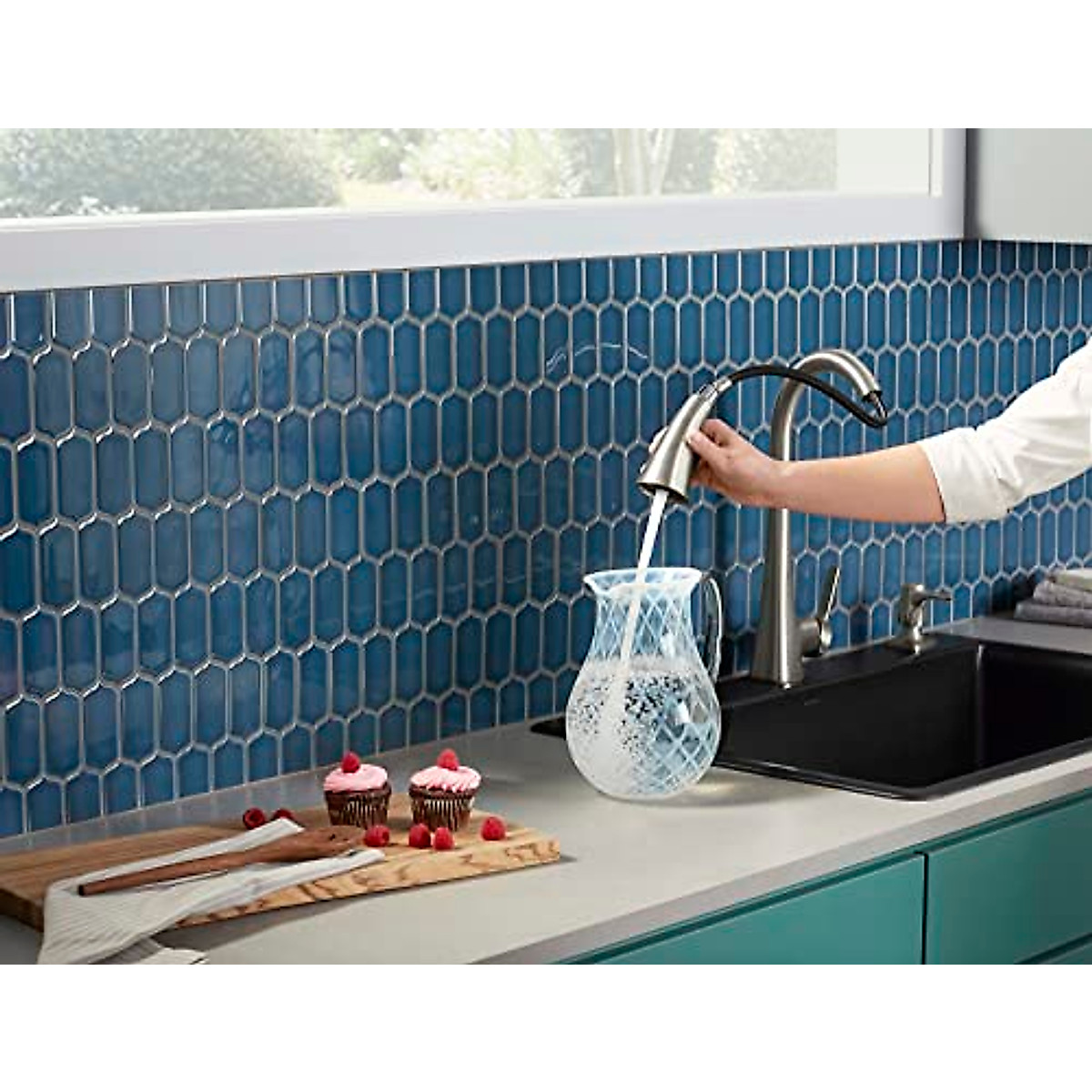 KOHLER R26281-SD-VS Maxton Touchless Pull-Down Kitchen Faucet with Soap Dispenser, Kitchen Sink Faucet with Pull Down Sprayer, Touchless Activation Faucet, Vibrant Stainless