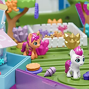 My Little Pony Mini World Magic Epic Crystal Brighthouse Toy, Buildable Playset with 5 Collectible Figures, for Kids Ages 5 and Up
