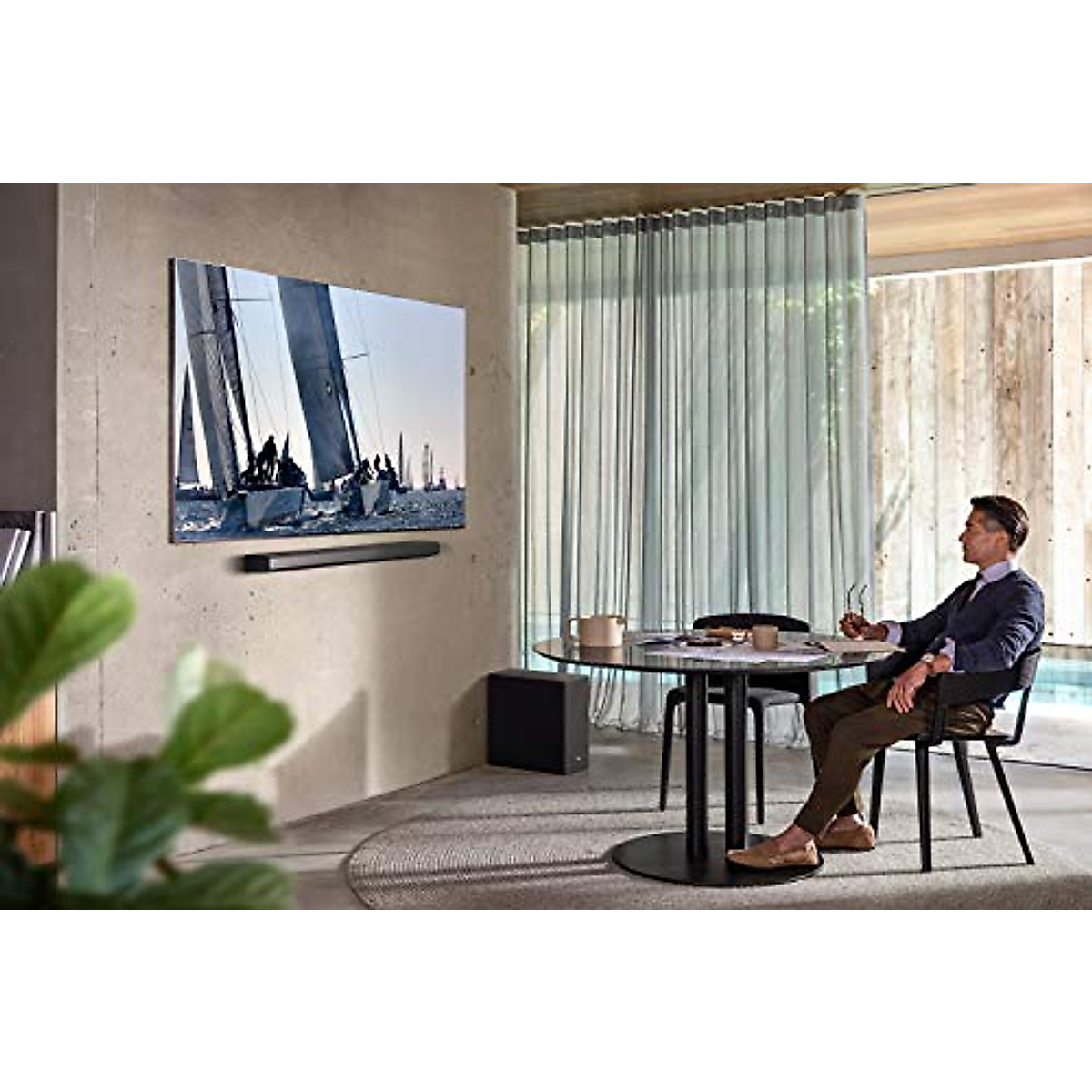 SAMSUNG 85-Inch Class QLED Q950T Series - 8K UHD Direct Full Array Quantum HDR 32X Smart TV with Alexa Built-in (QN85Q950TSFXZA)