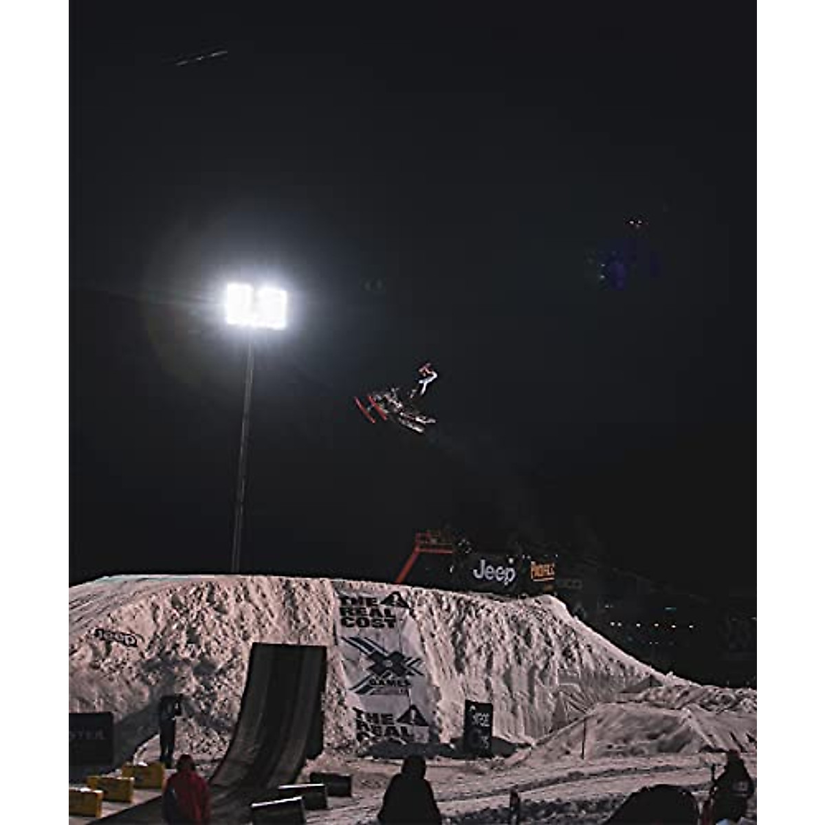 Kekeou GDIDEA LED Flood Light Outdoor 300W Field Lights Stadium Lights LED Floodlights 33000LM 6500K IP67 Waterproof Adjustable Lighting Angle Exterior Flood Lights for Arenas