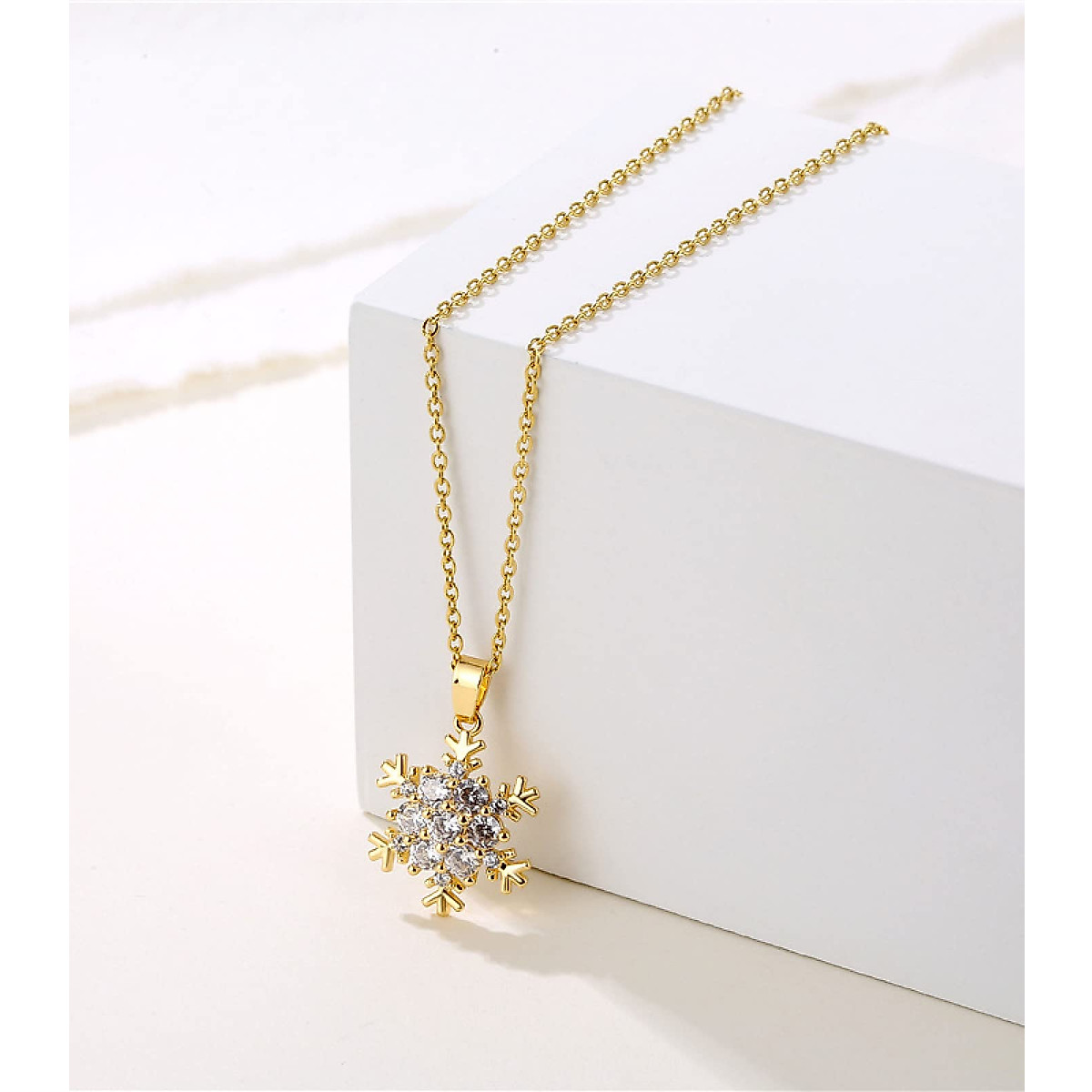 BLUEW Snowflake Pendant Necklace, Gold Plated Stainless Steel Dainty Handmade Jewelry for Women, Sparkly Cubic Zirconia, Diamond Crystal, Stylish Design, Delicate - Gift for Her