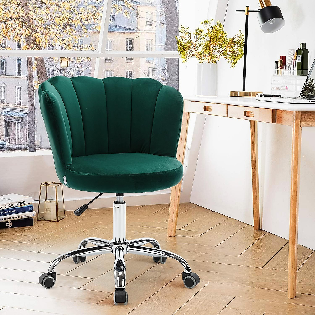 Recaceik Modern Velvet Chair, Adjustable Swivel Home Office Desk Chair, Green, 22D x 16W x 36H Inch, 250 pounds Weight Capacity