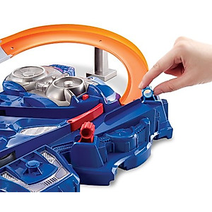 Hot Wheels Triple Track Twister Track Set