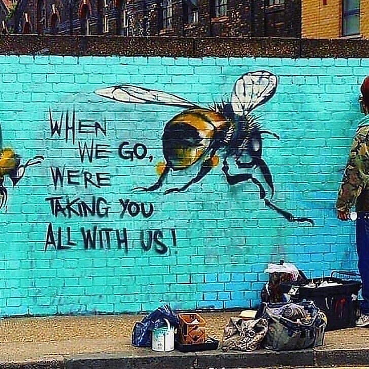 THE LACRIMA FOUNDATION Embrace Elegance: Limited Edition Wild Honey Bee Bracelet - Yellow Gold