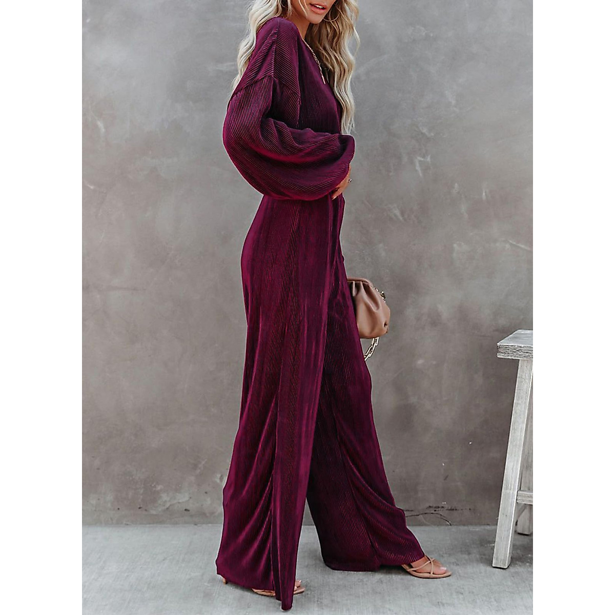 Dokotoo Womens Two Piece Outfits Casual Crew Neck Long Sleeve Tops 2 Piece Fall Outfits for Women Solid Wide Leg Pants Set 2024 Trendy Wedding Guest Sweatsuit Palazzo Pants Tracksuit L Red