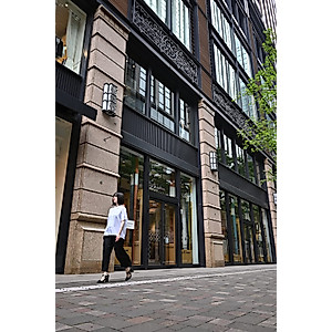 Nikon Z fc DX-Format Mirrorless Camera Body w/NIKKOR Z 28mm f/2.8 (SE) (Renewed)