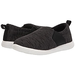 isotoner Women's Sport Mesh Slipper, Black, 9