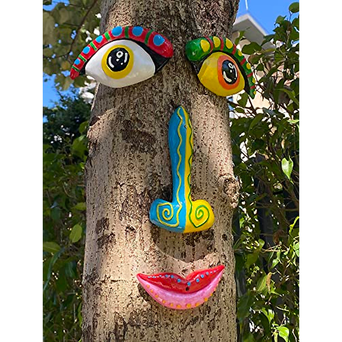 Coonoe Tree Faces Decor for Unique Outdoor Charm