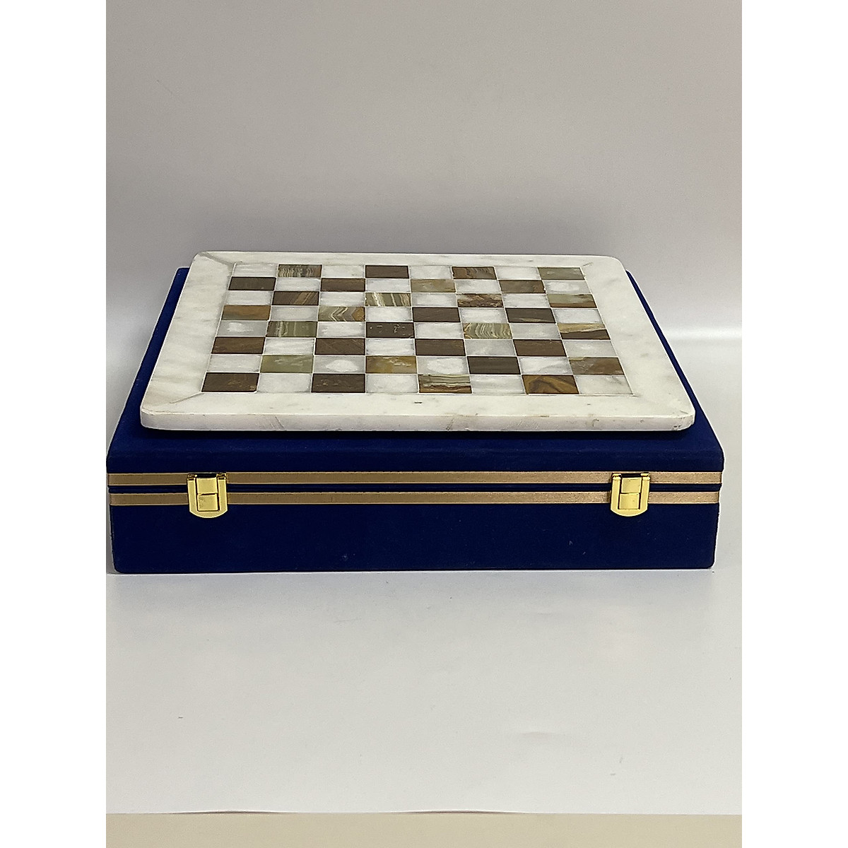 ApexGlobal Large Handmade Full Chess Set, Black and Green, Marble Chess Board, 32 Chess Game Pieces, Unique Home décor. Handcrafted Tournament Chess Board - 2 Players.