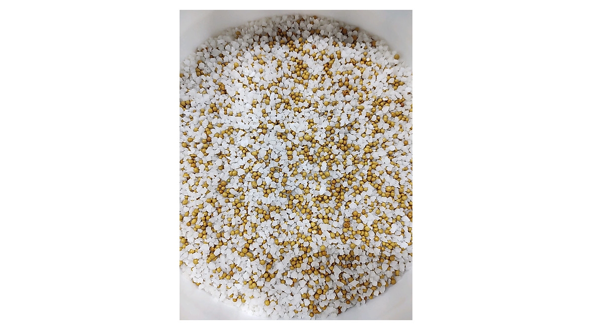 Soil Moist Hydrogel Granules 8 oz for Efficient Water Storage
