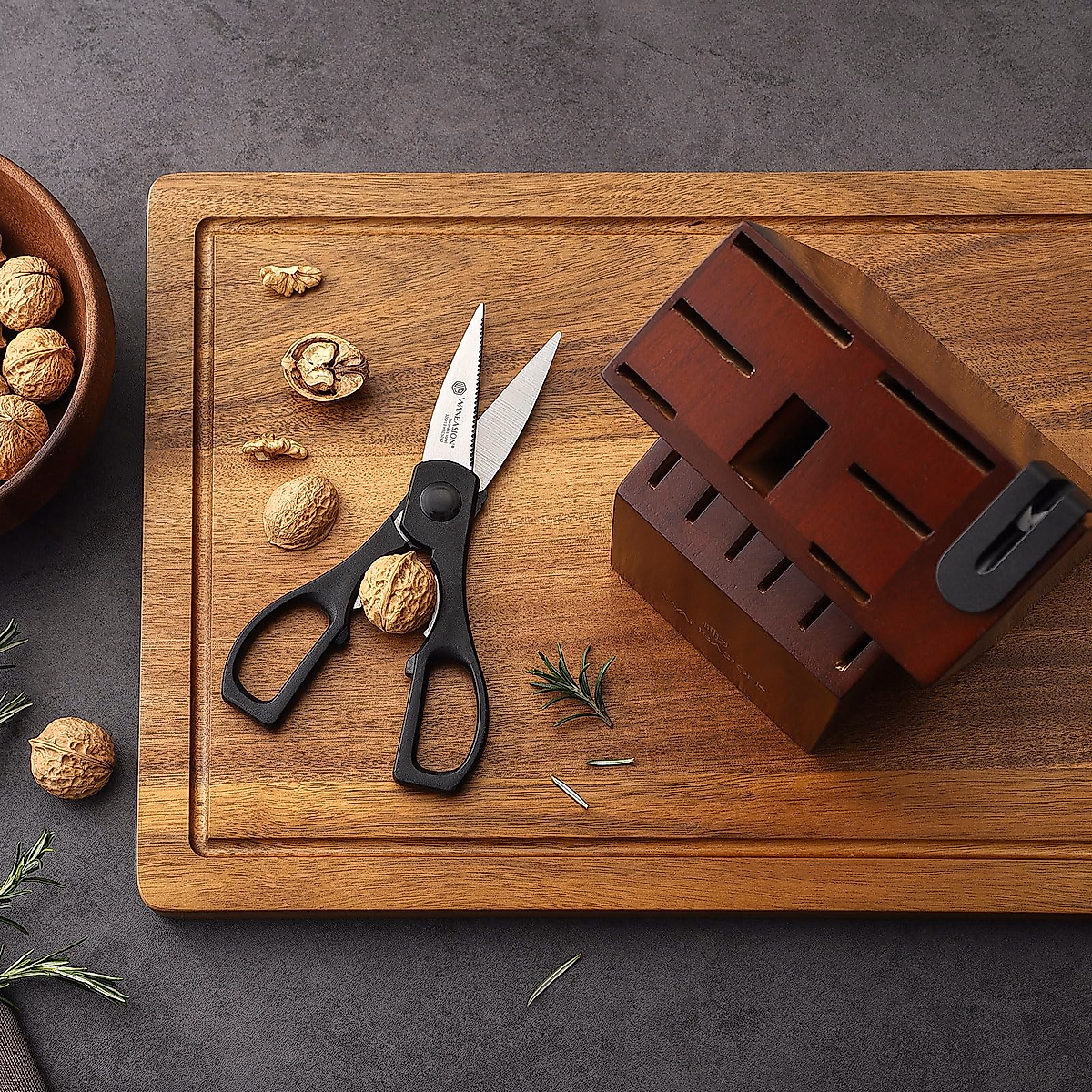 Wanbasion 15Pcs Kitchen Knife Block Set with Sharpener, Sharp Kitchen Knives Set with Block, Stainless Steel Knife Set with Block Dishwasher Safe Black