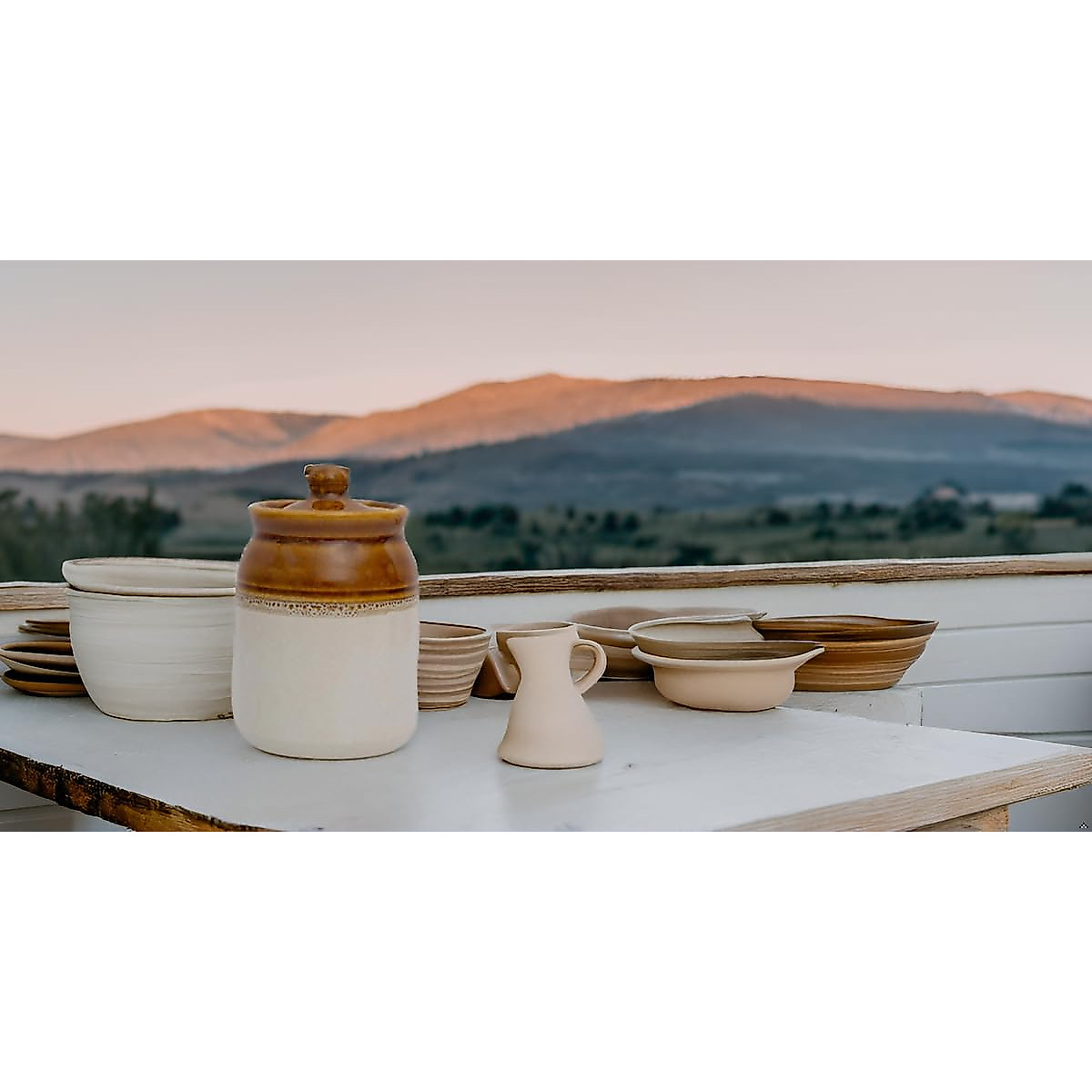 Decorative Ceramic Jar With Lid For Kitchen Pantry Countertop Home Dining Table Accessories Condiment Pickle Spice Coffee Tea Caddy Sugar Salt Herbs Food Storage Canister Holder Hand Painted