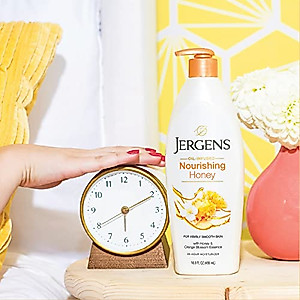 Jergens Nourishing Honey Dry Skin Moisturizer, with Illuminating Hydralucence Blend, Skin Nourishing Formula, Dermatologist Tested,16.8 Fl Oz (Pack of 4) (Packaging May Vary)