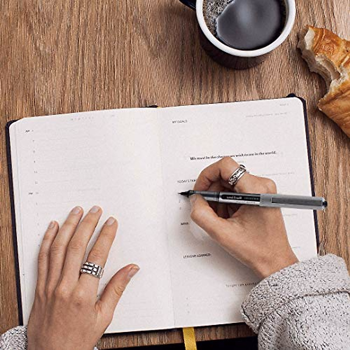 uni-ball Vision Rollerball Pens Fine Point Micro Tip, 0.5mm, Black, 4 Pack