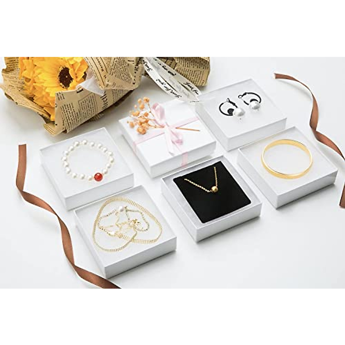 Magicool 40 Pack 3.5x3.5x1 Inch Cardboard Jewelry Boxes,Used for Necklaces,Bracelets,Earrings,Jewelry,Small Gift Packaging,Jewelry Gift Boxes with Lids and Filled with Cotton(White)