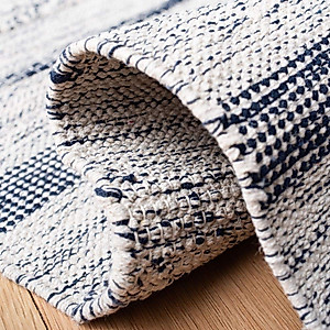SAFAVIEH Striped Kilim Collection 6' x 9' Ivory / Navy STK517A Handmade Flatweave Cotton Area Rug