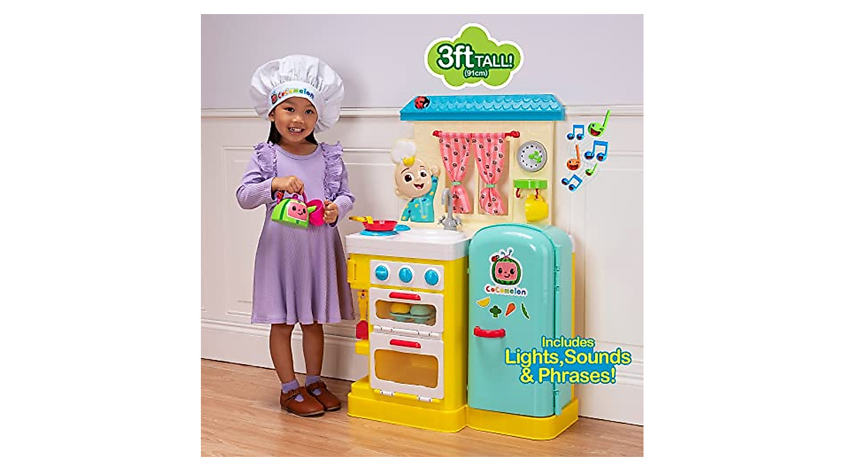 CoComelon Deluxe Feature Roleplay, Little Kitchen - Includes ...
