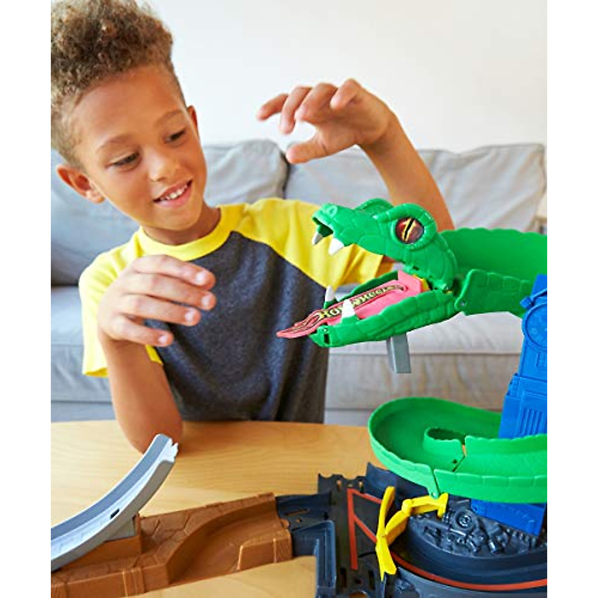 Hot Wheels City Cobra Crush Playset