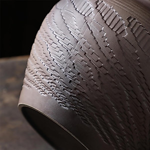 ZHOUXIAO Chinese Tradition Ceramic Tea Canister with Lid,Antique Embossed Texture Porcelain Sealed Tea Storage Jars Tea Tins Can for Kitchen Tea Coffee Condiment Bean for Kit A