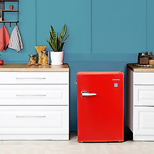 Upstreman CR-25 2.5 Cu.ft Retro Compact Refrigerator, Mini Fridge with Freezer, Adjustable Thermostat, Side Bottle Opener, Small Fridge for Office, Bedroom, Dorm, Bar, Red