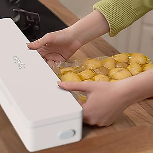 Hydsto 100 Pcs 3.9" x 7.8" Vacuum Sealer Bags with BPA Free and Puncture Prevention, Vacuum Sealer Bags for Food, Sous Vide Vacuum Sealer PreCut Bags