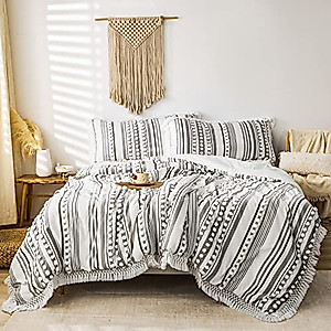 BEDLORE Boho Comforter Set Full/Queen Size, Tufted Gray and White Striped Ball Pom Pom Bedding Set with Tassel Fringe, Farmhouse Shabby Chic Bed Comforter with 2 Pillowshams for All Seasons